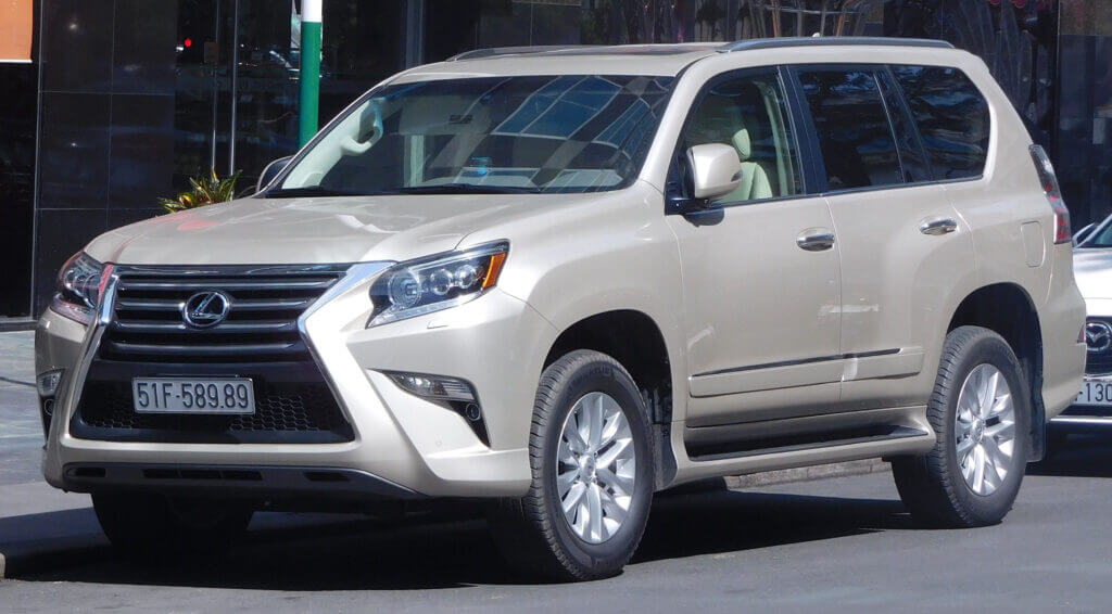 Lexus GX470 Towing Capacity: Can It Tow A Trailer, Boat, Or Jet Ski ...