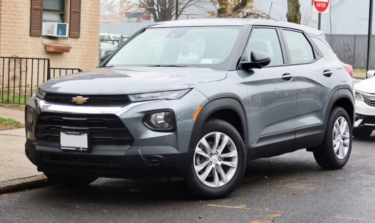 The Exact Bolt Pattern Of All Chevy - The Driver Adviser