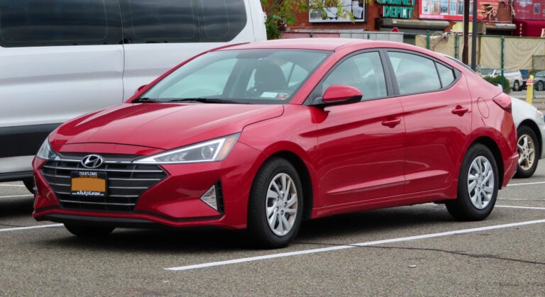 The Exact Bolt Pattern Of A Hyundai Elantra - The Driver Adviser