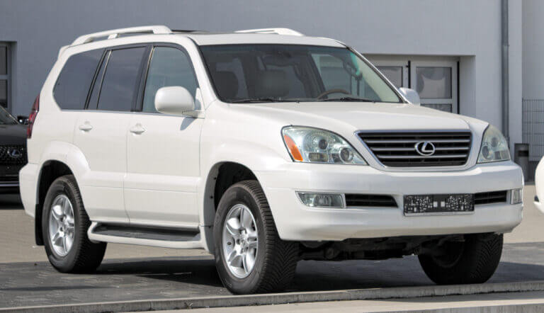 Lexus GX470 Towing Capacity: Can It Tow A Trailer, Boat, Or Jet Ski ...